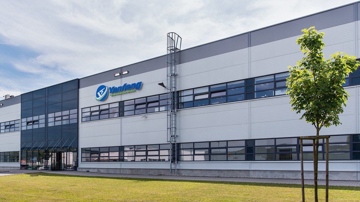 Bei Yanfeng explodieren Airbags