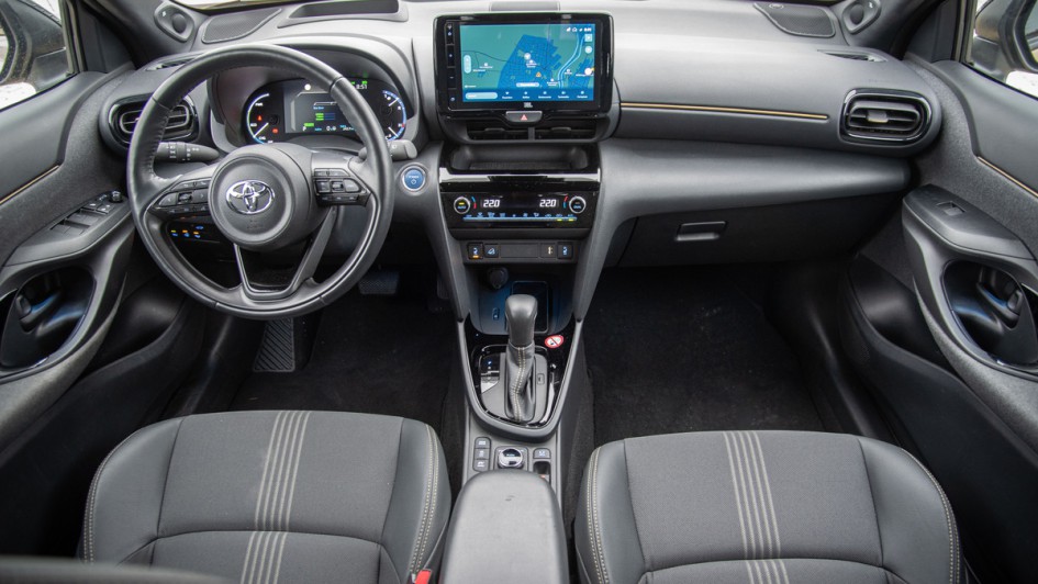 Toyota Yaris Cross Hybrid AWD