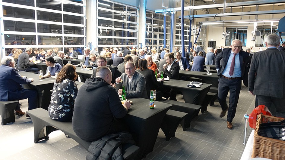 Eröffnung Mercedes-Benz-Autohaus in Wittenberg