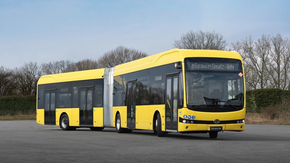 Elektrobusse BYD Stellt Neuen E Gelenkbus Vor